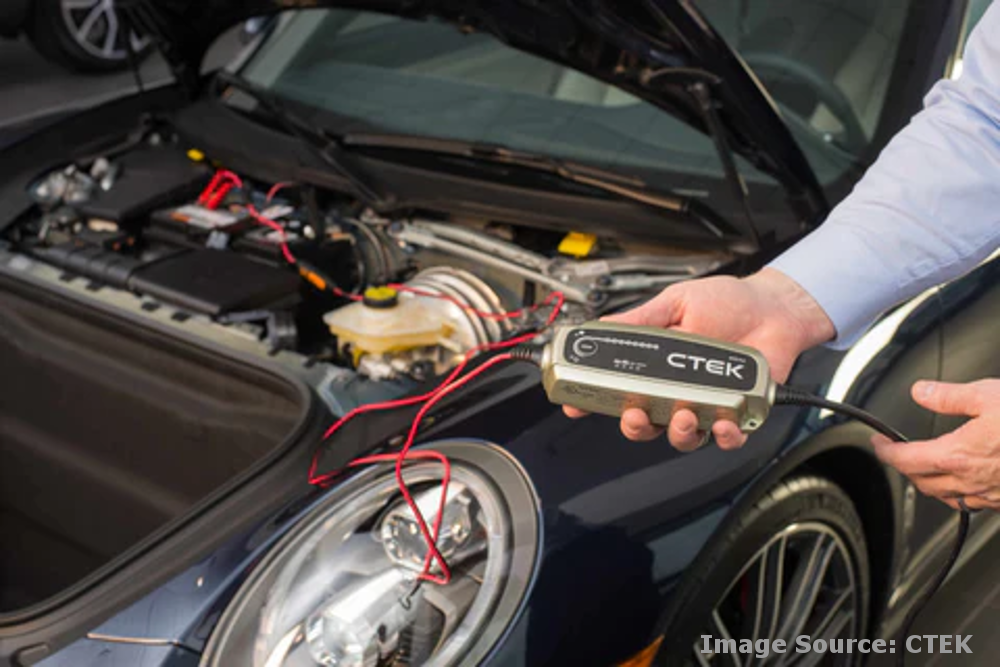 Porsche battery maintenance and trickle charging